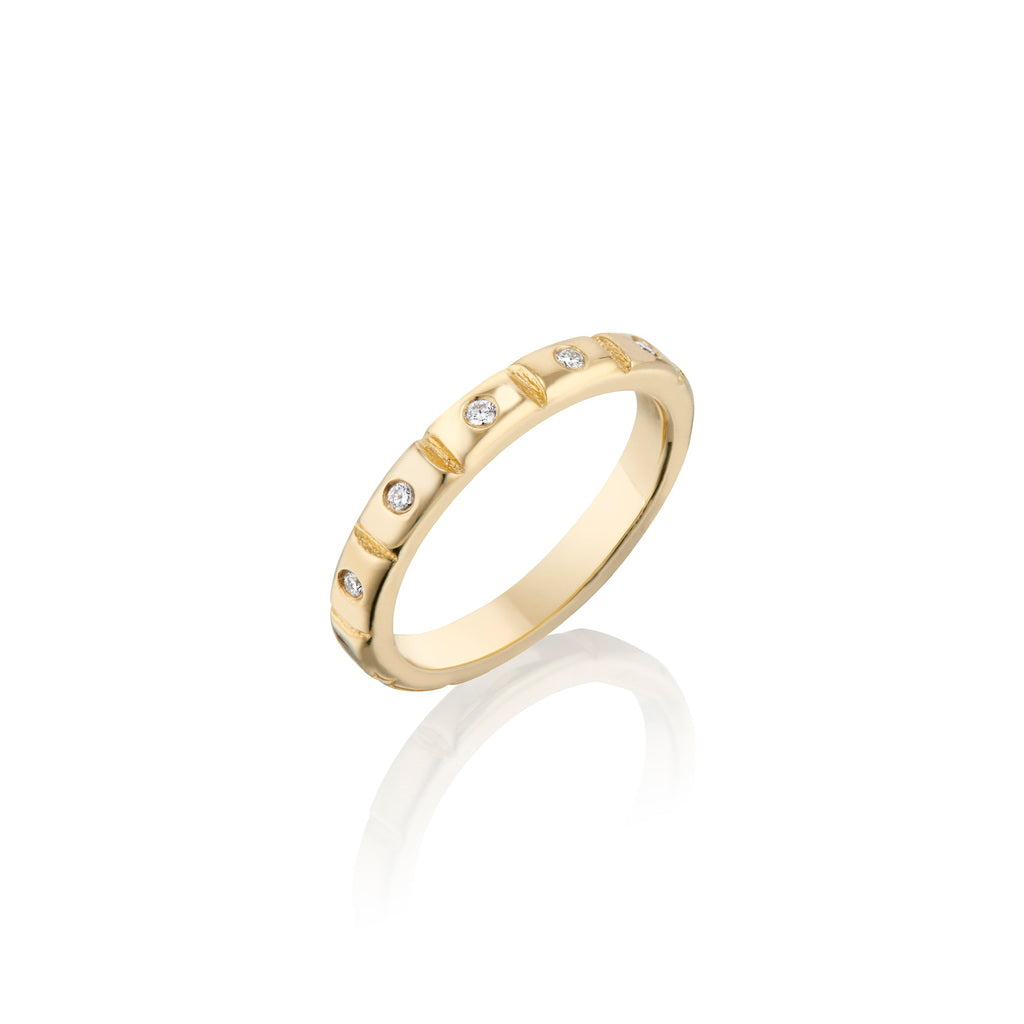 Alphina Skinny Ring White